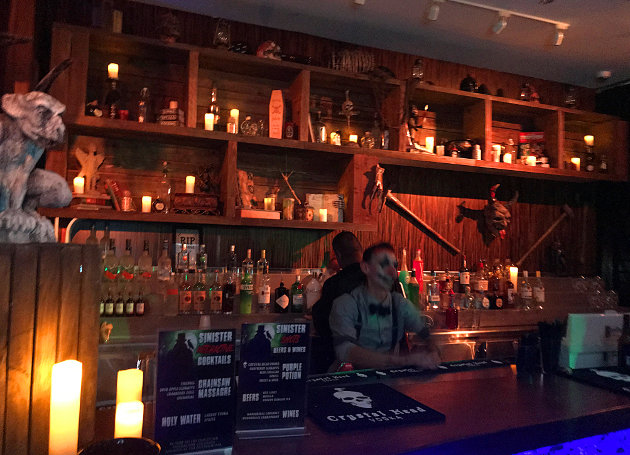 Sinister Pointe’s Spooky Spirit Lounge – Vamp Jenn's Corner