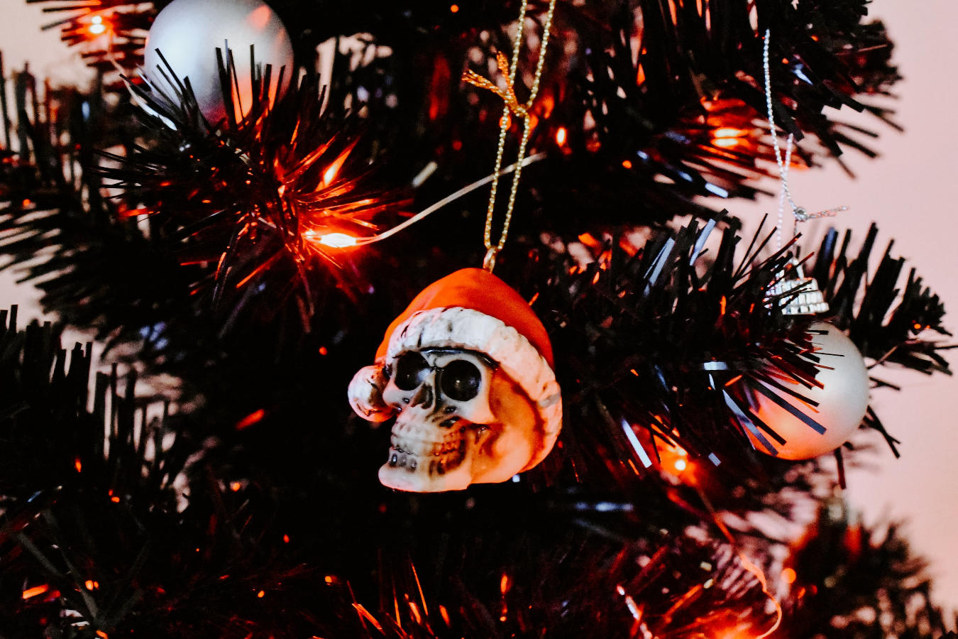 Macabre Holiday Gift Guide 2022 – Vamp Jenn's Corner